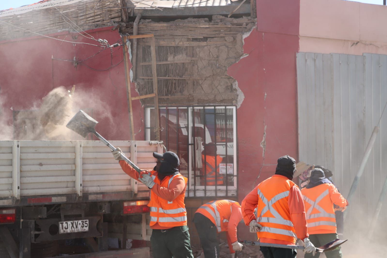 Sismo en Atacama: Entregan apoyo a la comunidad a través del trabajo ...